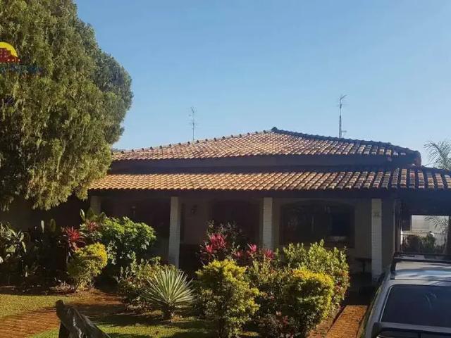 Casa / Sobrado Comercial para Venda em Nova Odessa/SP Centro 4 Quartos
