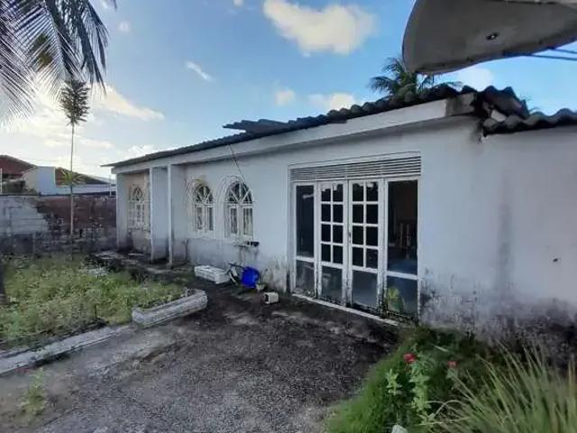 Casa / Sobrado Comercial para Venda em Natal/RN Ponta Negra 4 Quartos