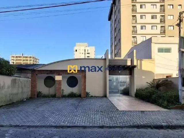 Casa / Sobrado Comercial para Venda em Navegantes/SC Centro 3 Quartos