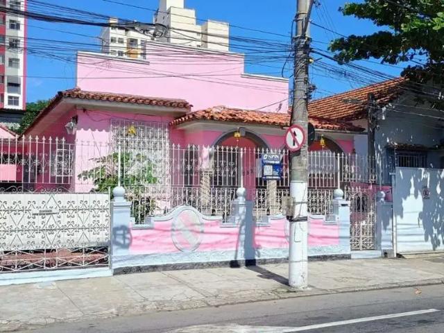 Casa / Sobrado Comercial para Venda em Niterói/RJ Centro 3 Quartos