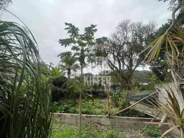 Casa / Sobrado Comercial para Venda em Niterói/RJ Pendotiba