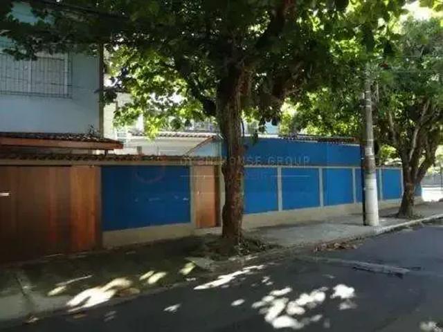 Casa / Sobrado Comercial para Venda em Niterói/RJ São Francisco 5 Quartos