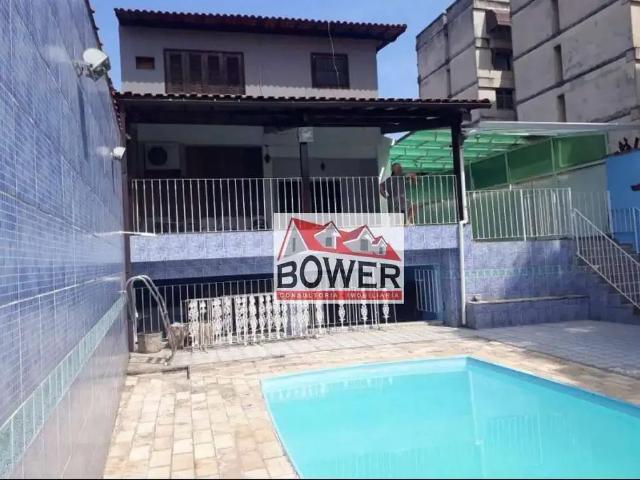 Casa / Sobrado Comercial para Venda em São Gonçalo/RJ Brasilândia 3 Quartos