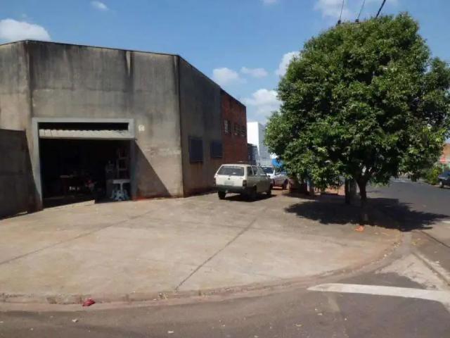 Casa / Sobrado Comercial para Venda em São José do Rio Preto/SP Mini Distrito Adail Vetorasso