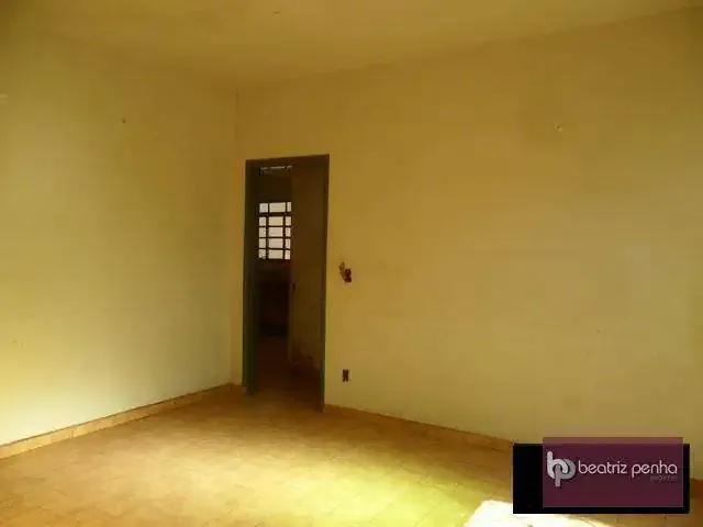 Casa / Sobrado Comercial para Venda em São José do Rio Preto/SP Solo Sagrado 2 Quartos