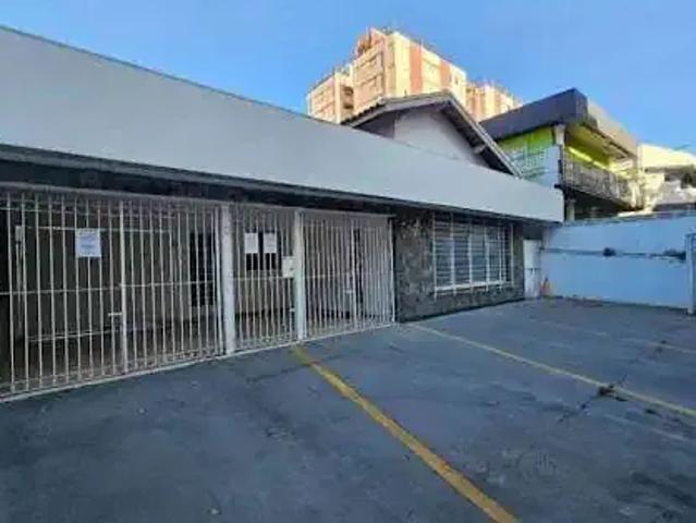 Casa / Sobrado Comercial para Venda em São José dos Campos/SP Jardim São Dimas