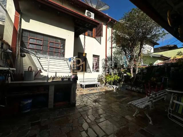 Casa / Sobrado Comercial para Venda em São José dos Campos/SP Vila Betânia 3 Quartos