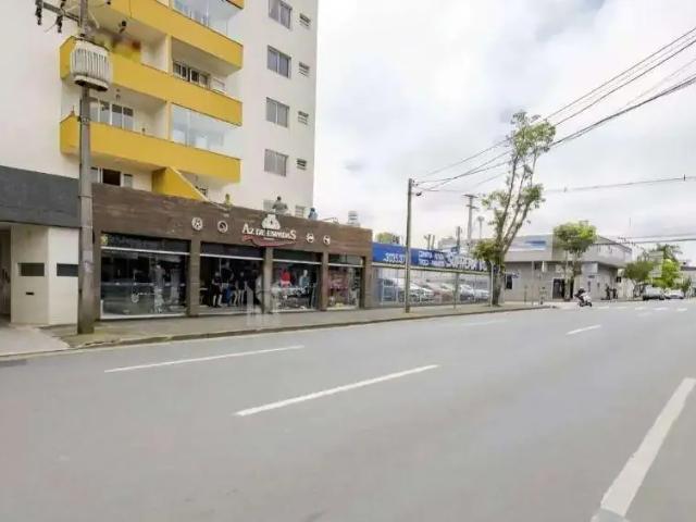 Casa / Sobrado Comercial para Venda em São José dos Pinhais/PR Centro