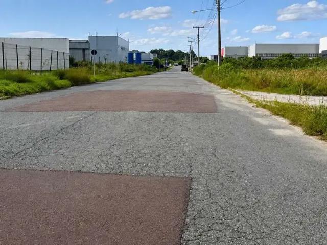 Casa / Sobrado Comercial para Venda em São José dos Pinhais/PR Miringuava