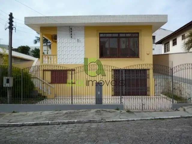 Casa / Sobrado Comercial para Venda em São José/SC Barreiros 5 Quartos
