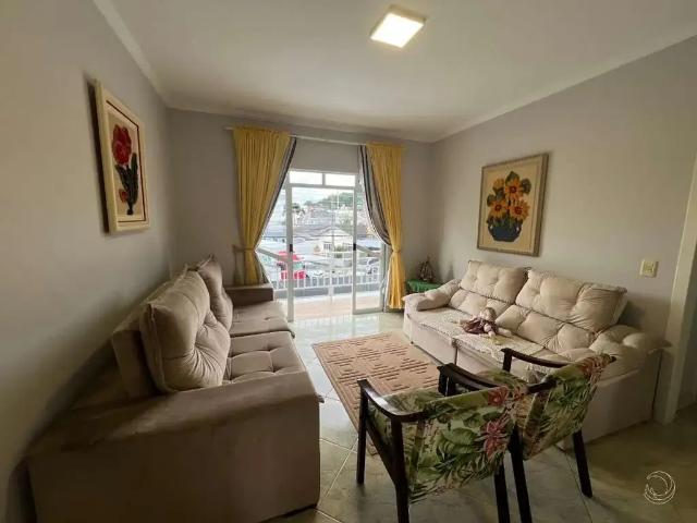 Casa / Sobrado Comercial para Venda em São José/SC Forquilhinhas