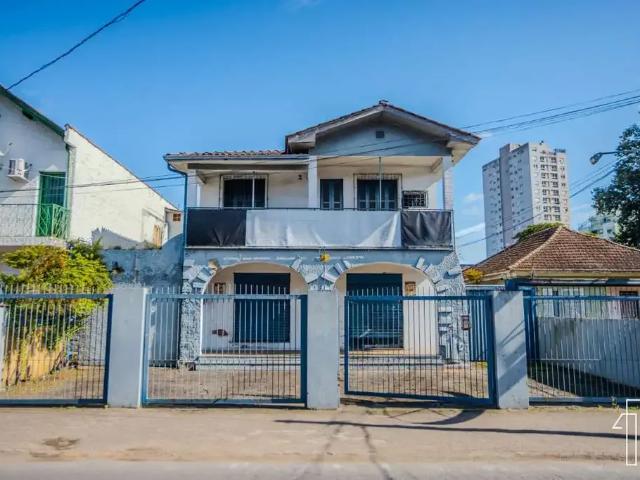 Casa / Sobrado Comercial para Venda em São Leopoldo/RS Centro 6 Quartos