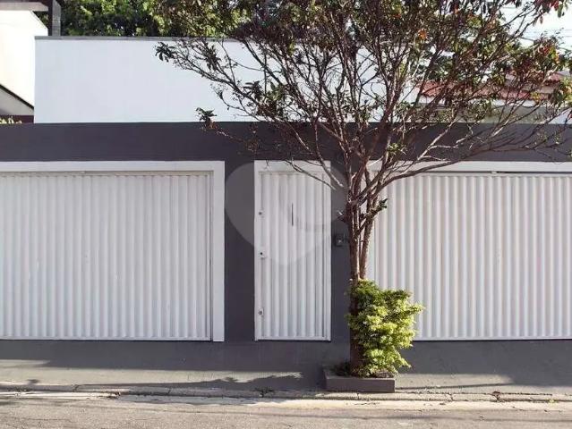 Casa / Sobrado Comercial para Venda em São Paulo/SP Campo Belo 3 Quartos