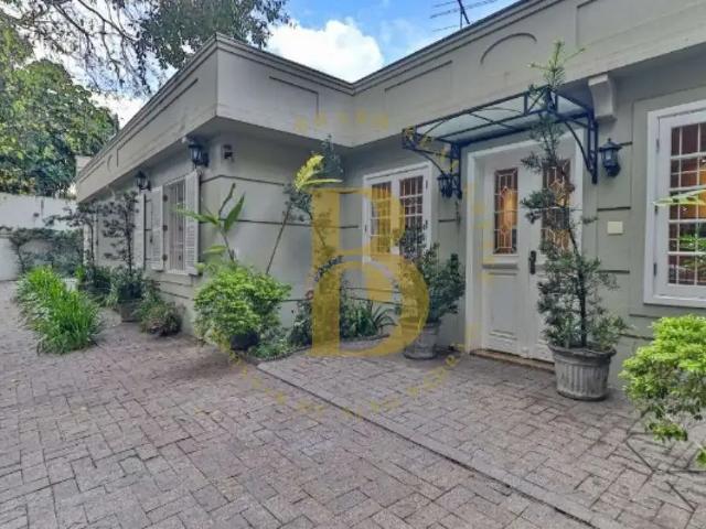 Casa / Sobrado Comercial para Venda em São Paulo/SP Ibirapuera 4 Quartos