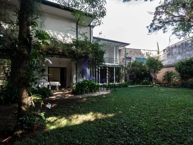 Casa / Sobrado Comercial para Venda em São Paulo/SP Jardim América