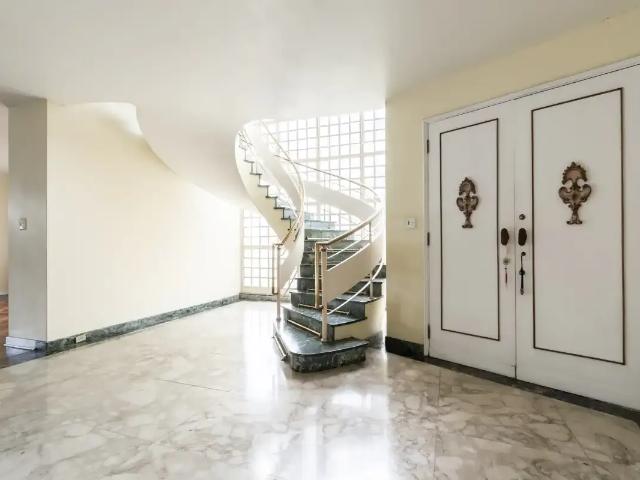 Casa / Sobrado Comercial para Venda em São Paulo/SP Jardim América