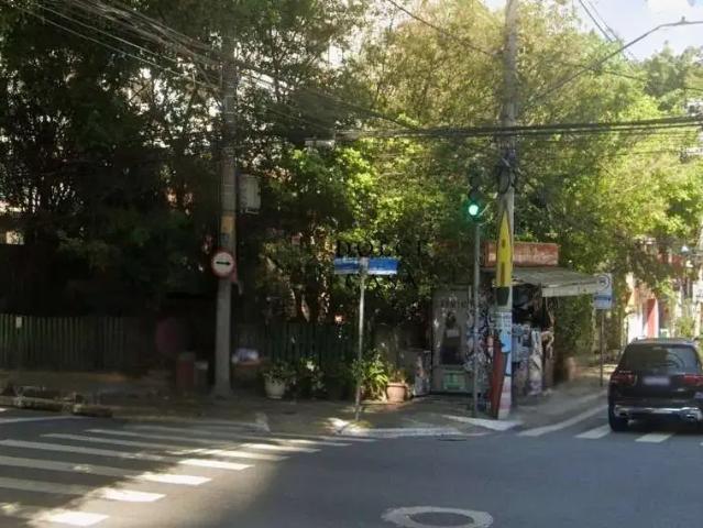 Casa / Sobrado Comercial para Venda em São Paulo/SP Jardim Paulista 5 Quartos