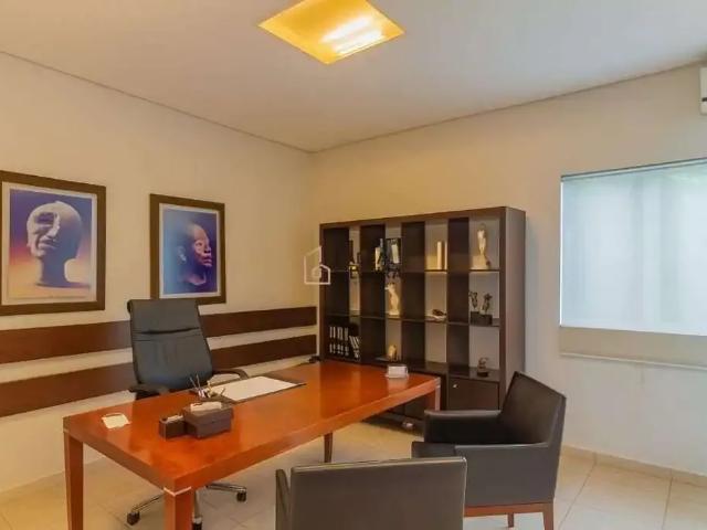 Casa / Sobrado Comercial para Venda em São Paulo/SP Moema
