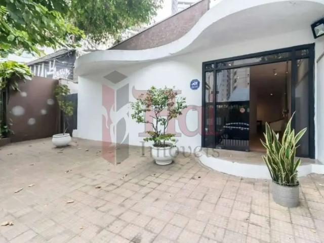 Casa / Sobrado Comercial para Venda em São Paulo/SP Moema