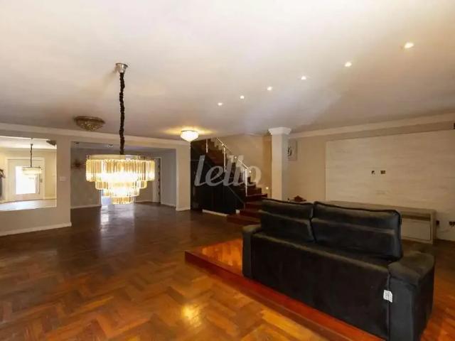 Casa / Sobrado Comercial para Venda em São Paulo/SP Mooca 4 Quartos