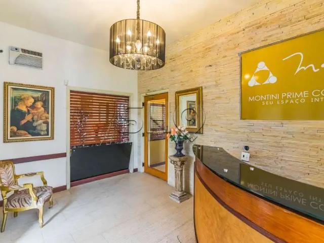 Casa / Sobrado Comercial para Venda em São Paulo/SP Pacaembu 10 Quartos