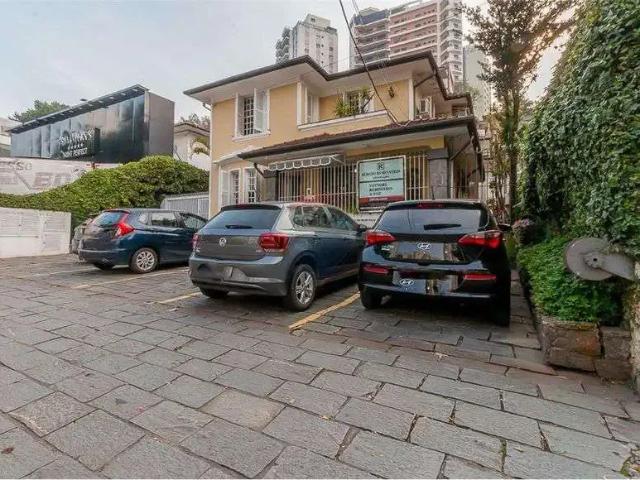 Casa / Sobrado Comercial para Venda em São Paulo/SP Pacaembu 12 Quartos