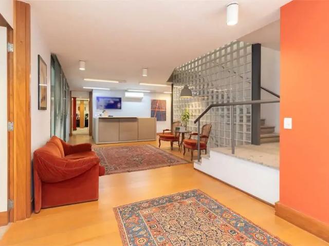 Casa / Sobrado Comercial para Venda em São Paulo/SP Pacaembu