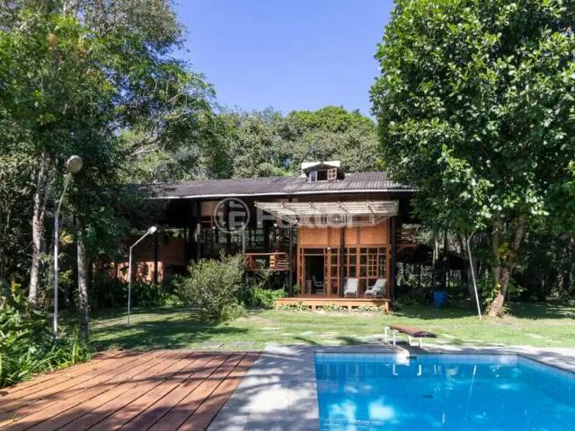 Casa / Sobrado Comercial para Venda em São Paulo/SP Parelheiros 5 Quartos