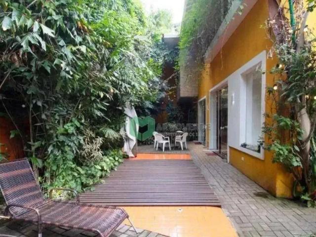 Casa / Sobrado Comercial para Venda em São Paulo/SP Pinheiros