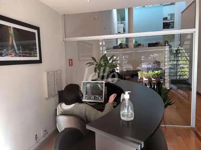 Casa / Sobrado Comercial para Venda em São Paulo/SP Vila Andrade 4 Quartos