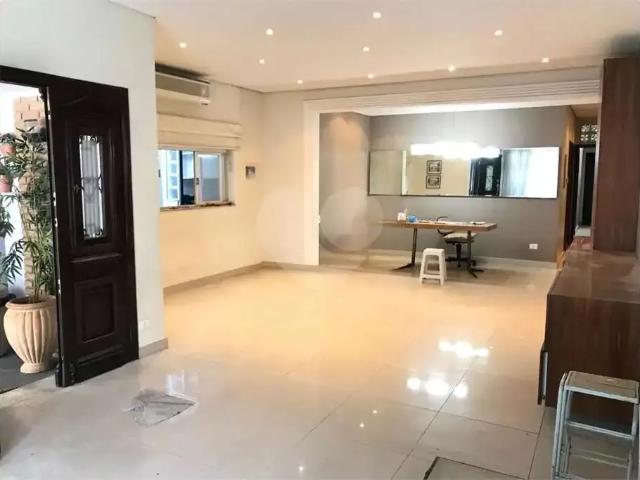 Casa / Sobrado Comercial para Venda em São Paulo/SP Vila Madalena 3 Quartos