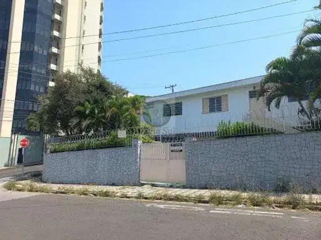Casa / Sobrado Comercial para Venda em Sorocaba/SP Jardim Faculdade 6 Quartos