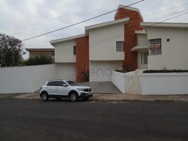 Casa / Sobrado Comercial para Venda em Salto/SP Centro 3 Quartos