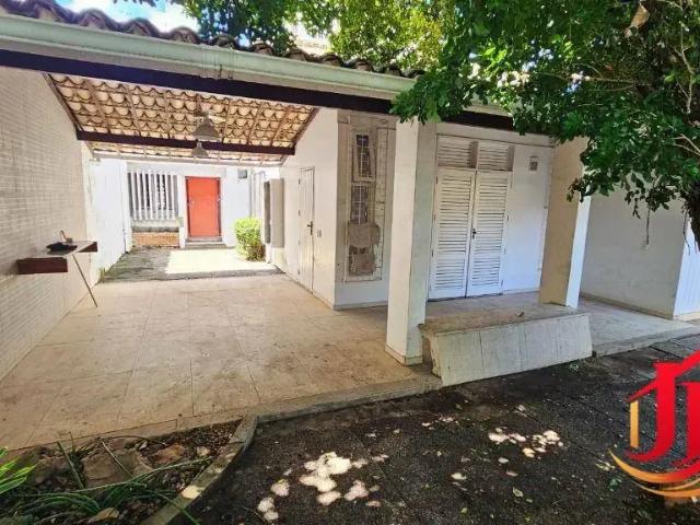 Casa / Sobrado Comercial para Venda em Salvador/BA Pituba 3 Quartos