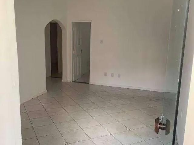 Casa / Sobrado Comercial para Venda em Salvador/BA Pituba