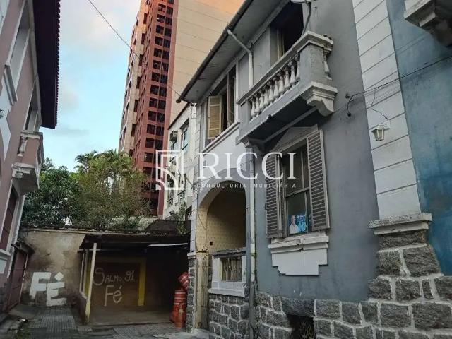 Casa / Sobrado Comercial para Venda em Santos/SP Centro 3 Quartos