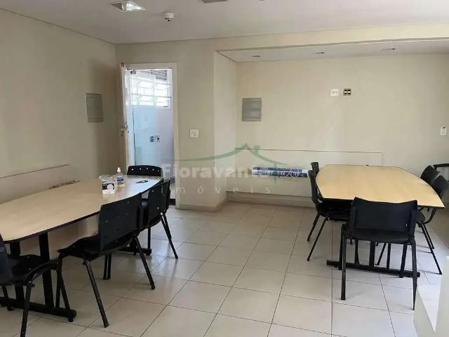 Casa / Sobrado Comercial para Venda em Santos/SP Gonzaga 1 Quartos