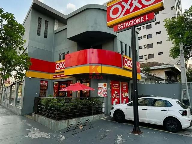 Casa / Sobrado Comercial para Venda em Santos/SP Embaré