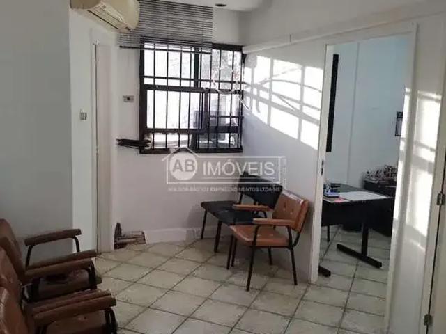 Casa / Sobrado Comercial para Venda em Santos/SP Encruzilhada