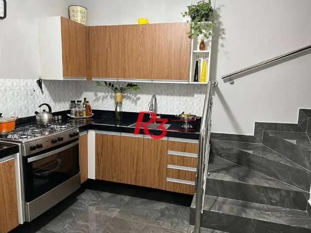 Casa / Sobrado Comercial para Venda em Santos/SP Macuco 3 Quartos