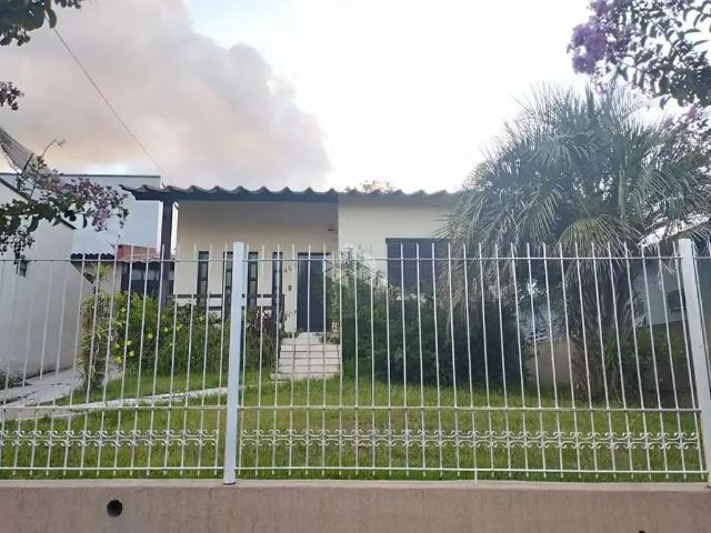 Casa / Sobrado Comercial para Venda em Santa Cruz do Sul/RS Ana Nery 3 Quartos