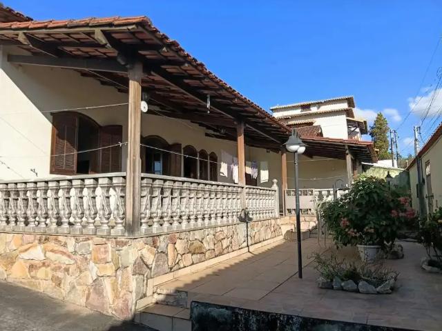 Casa / Sobrado Comercial para Venda em Santa Luzia/MG Nossa Senhora das Graças