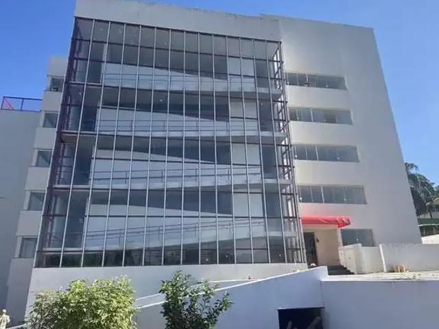 Casa / Sobrado Comercial para Venda em Santana de Parnaíba/SP Alphaville