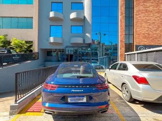 Casa / Sobrado Comercial para Venda em Santana de Parnaíba/SP Alphaville