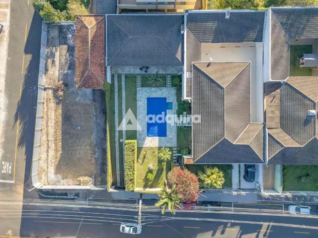 Casa / Sobrado Comercial para Venda em Ponta Grossa/PR Jardim Carvalho