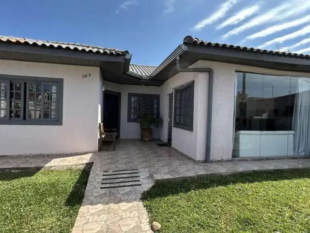 Casa / Sobrado Comercial para Venda em Ponta Grossa/PR Uvaranas