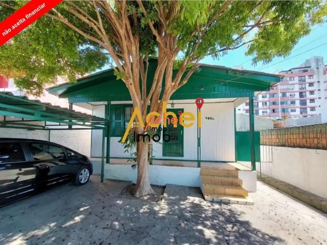 Casa / Sobrado Comercial para Venda em Porto Alegre/RS Camaquã 3 Quartos