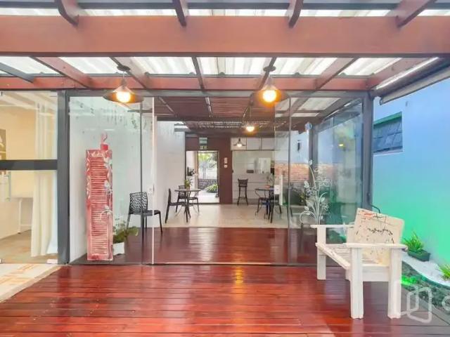 Casa / Sobrado Comercial para Venda em Porto Alegre/RS Cristal