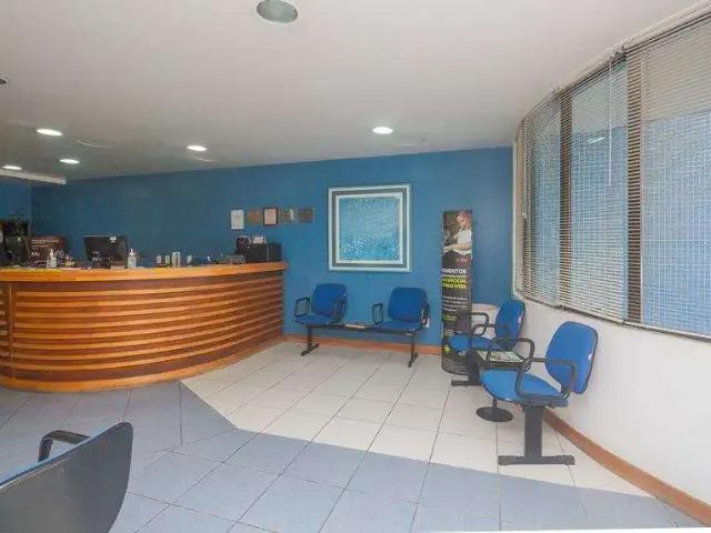 Casa / Sobrado Comercial para Venda em Porto Alegre/RS Auxiliadora