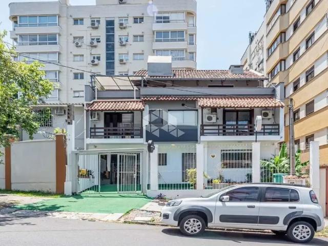 Casa / Sobrado Comercial para Venda em Porto Alegre/RS Bela Vista 6 Quartos